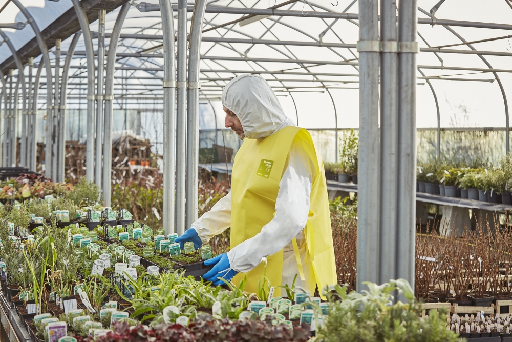 ISO Standard 18889 für den Umgang mit Pestiziden - PSA Profi